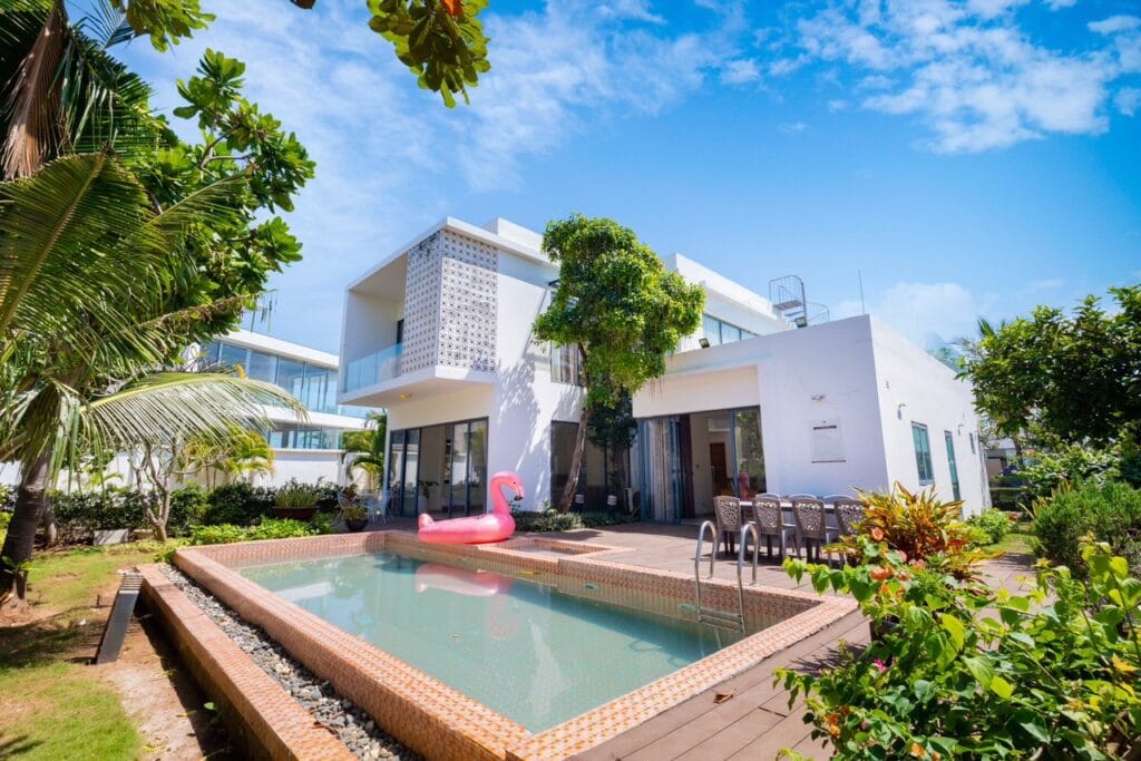 MỪNG THÁNG CỦA NÀNG - TRAO NGÀN HẠNH PHÚC RUBY HOMES - RUBY HOMES